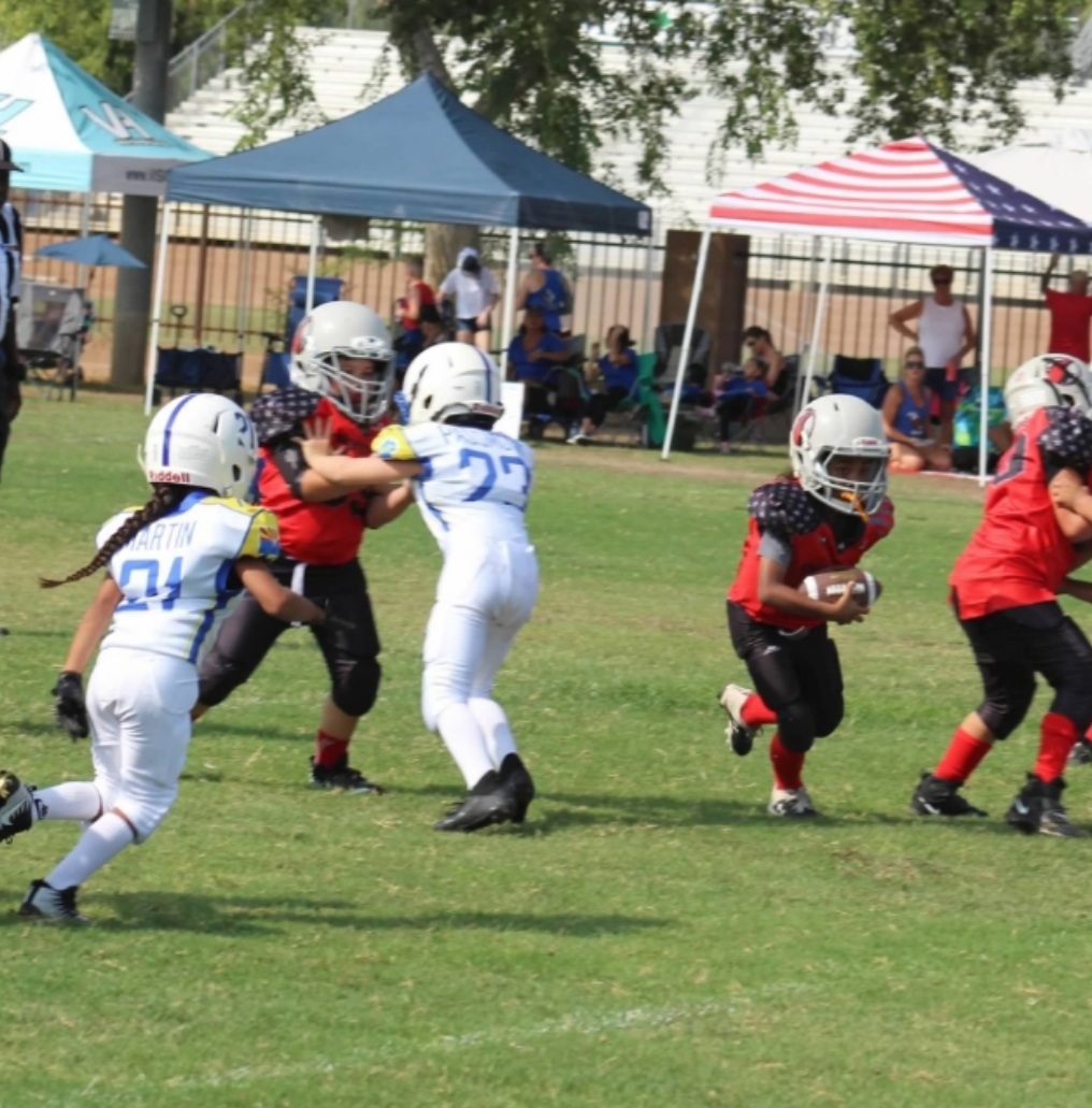 Photos – Yuma Coyotes Football